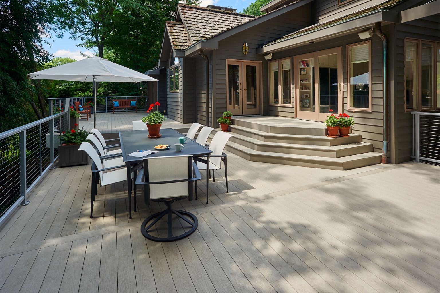 Dutch Way | Harrisonburg Fences, Decks & Railings